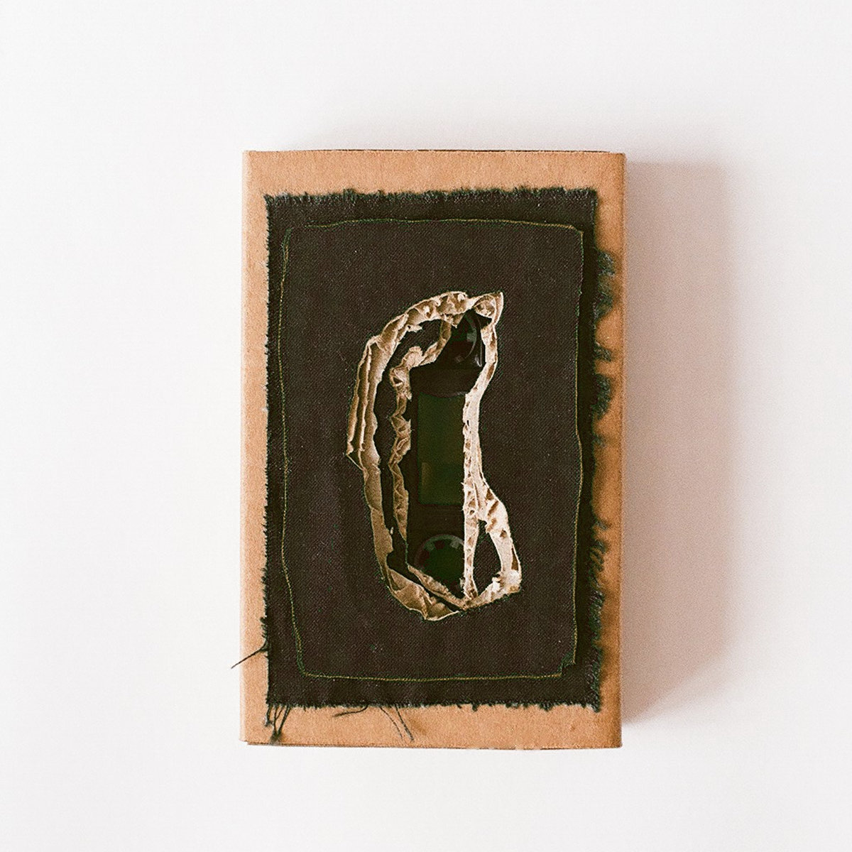 on line gate’s den, issued by mappa editions – The Hum Blog